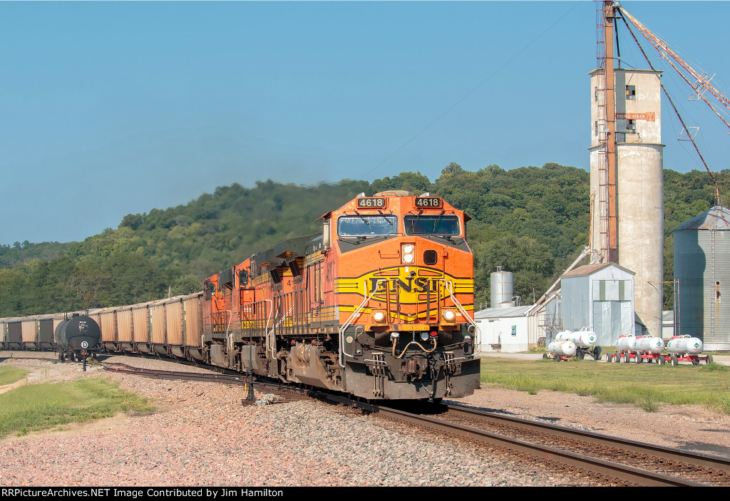 BNSF 4618